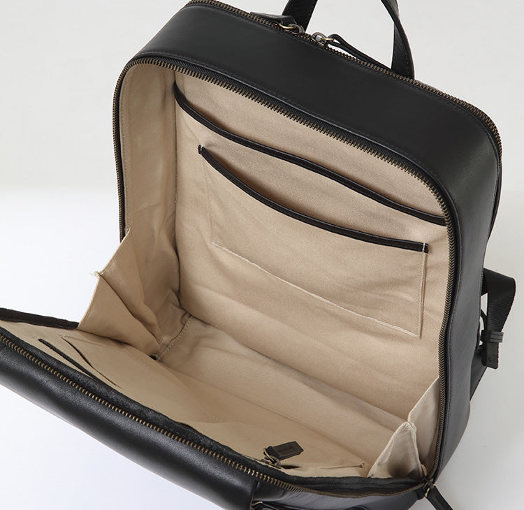 Evoon マルチビジネスリュックレザーMini・容量13L【予約受付中・2月中旬までに入荷予定】